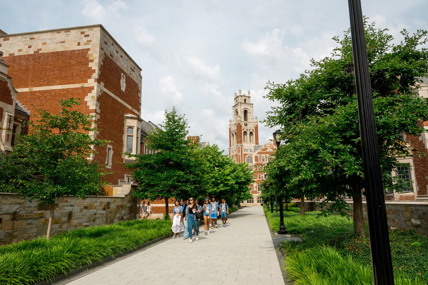 Yale Summer Program for High School Students - Summer Springboard